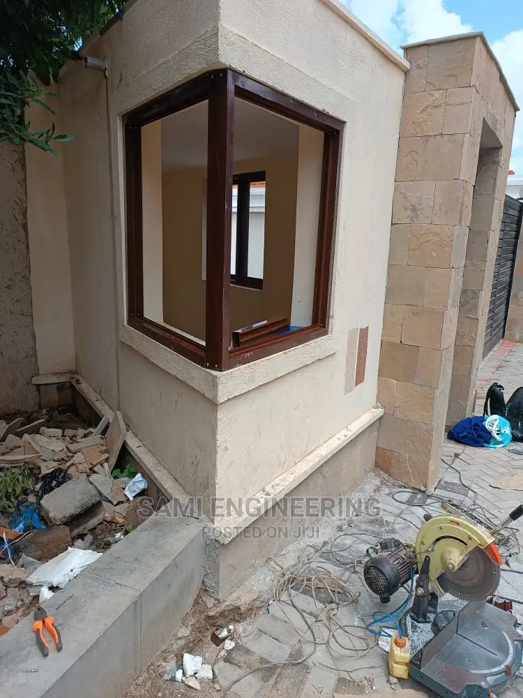 Aluminum Corner Windows in Central Division - Windows & Glass, Sami ...