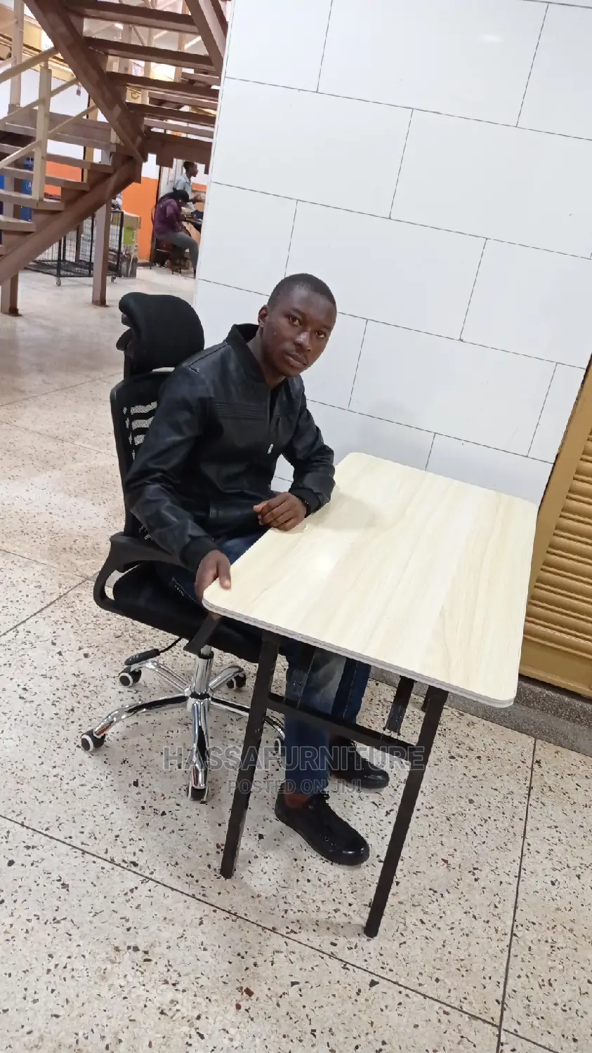 Foldable Reading Table With Its Chair in Central Division - Furniture ...