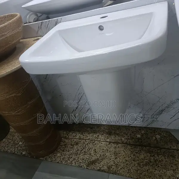 Hand Wash Basins With Pedestal. in Central Division - Plumbing & Water ...