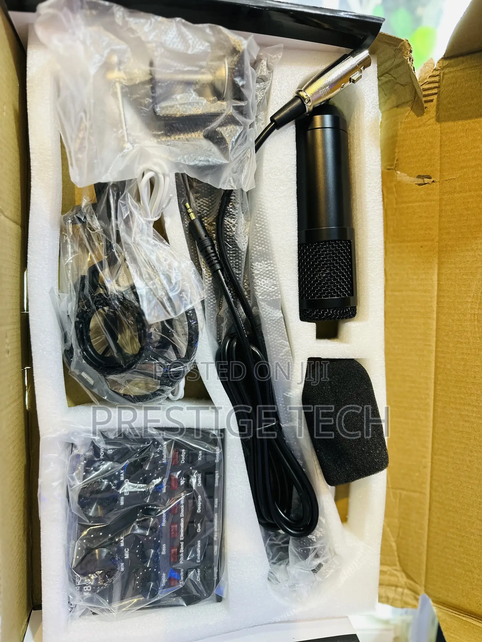 V8 Sound Card Set With BM800 Condenser Microphone Full Kit. in Central ...