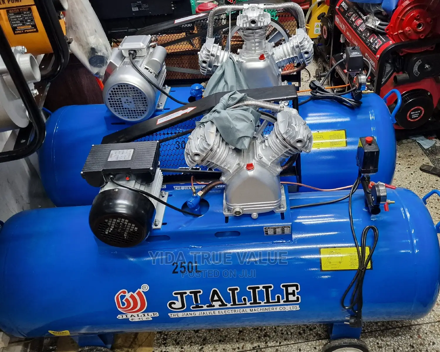 Air Compressor 300litres Heavy Duty 3 Piston Head in Central Division ...