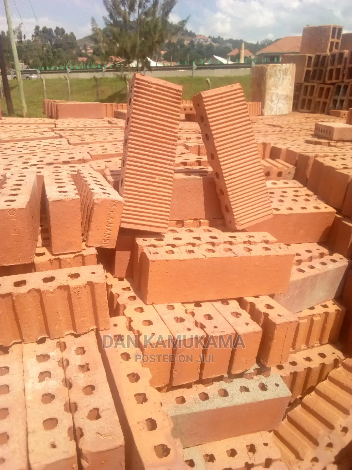 Kajjansi Half Bricks in Makindye - Building Materials & Supplies, Dan Kamukama | Jiji.ug