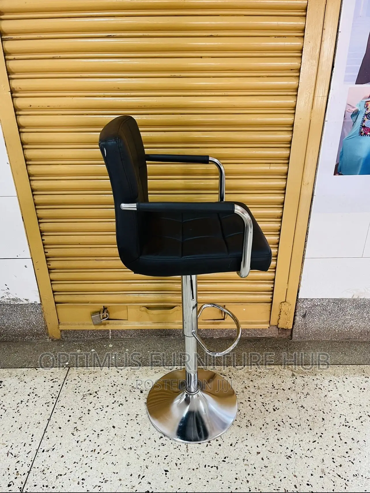 Bar Stool (With Arms) in Central Division - Furniture, Lwanga Aggrey Ian | Jiji.ug