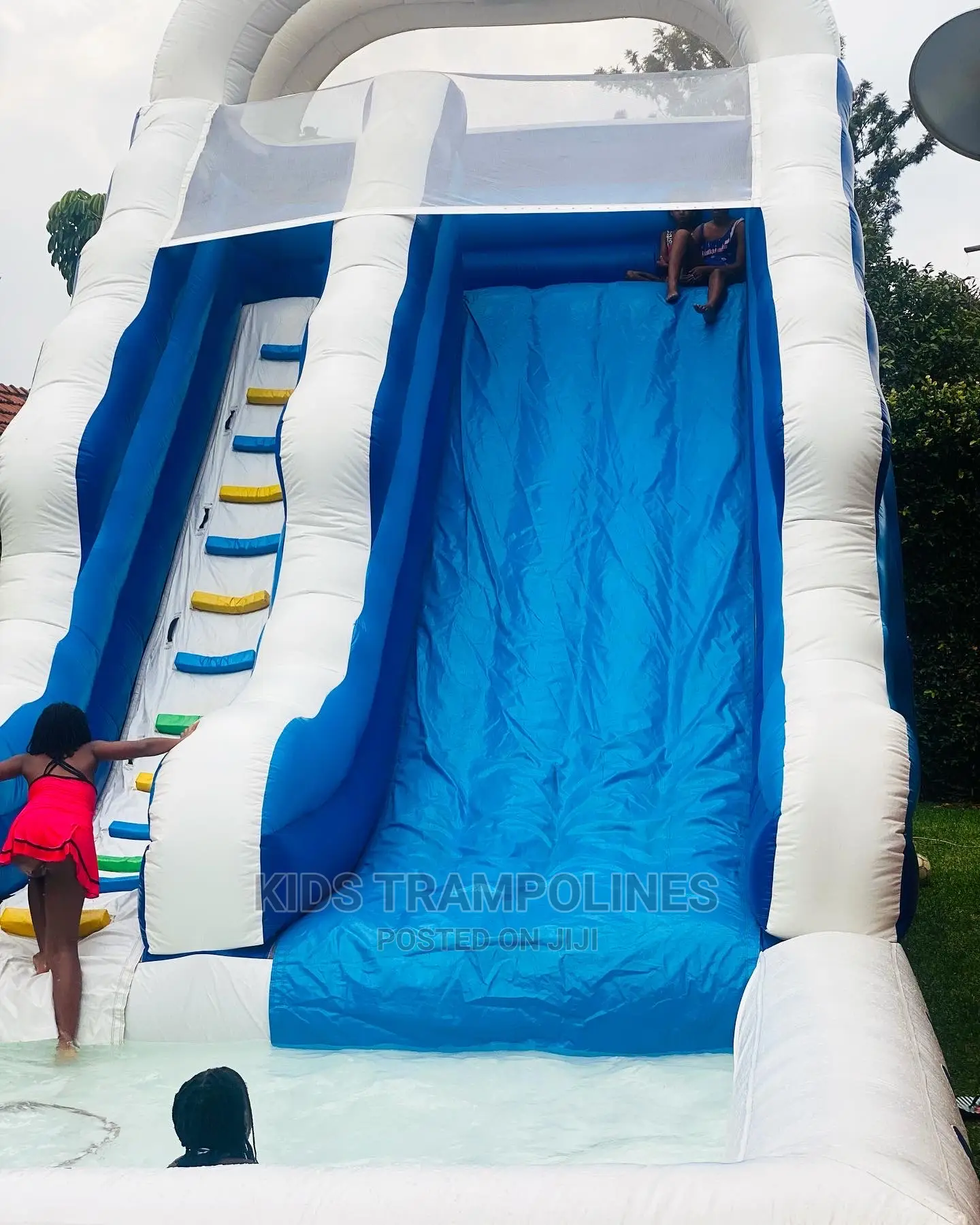 Waterslide Bouncing Castle in Central Division - Party, Catering ...