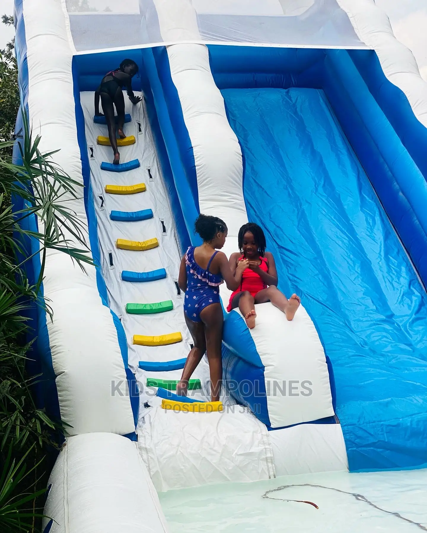 Waterslide Bouncing Castle in Central Division - Party, Catering ...