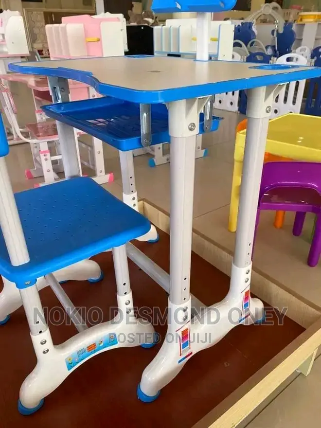 Kids Reading Tables With Lights in Central Division - Children's ...