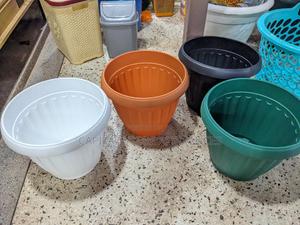 Flower Vessel Pots for Your Home House in Central Division - Garden ...