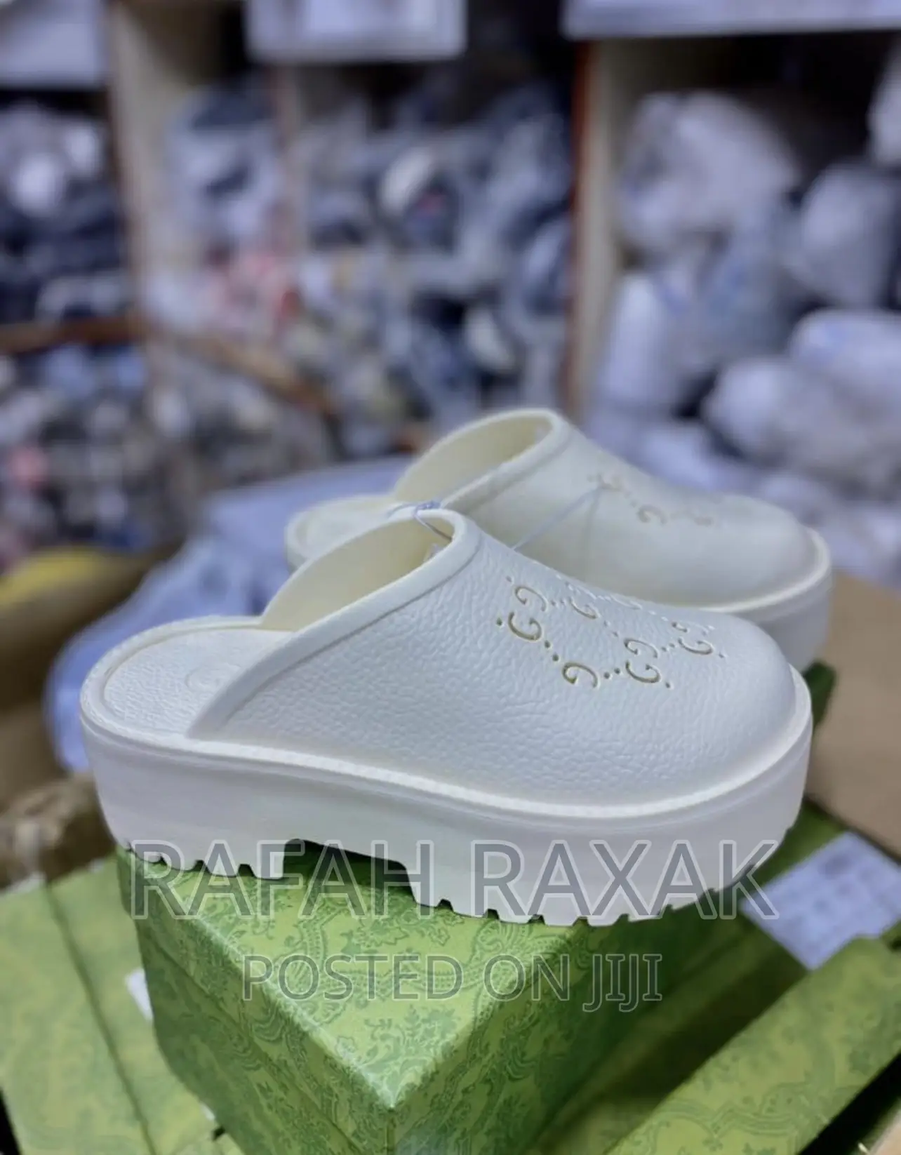 Original Unisex Rubber Gucci Dapadans in Central Division - Shoes ...