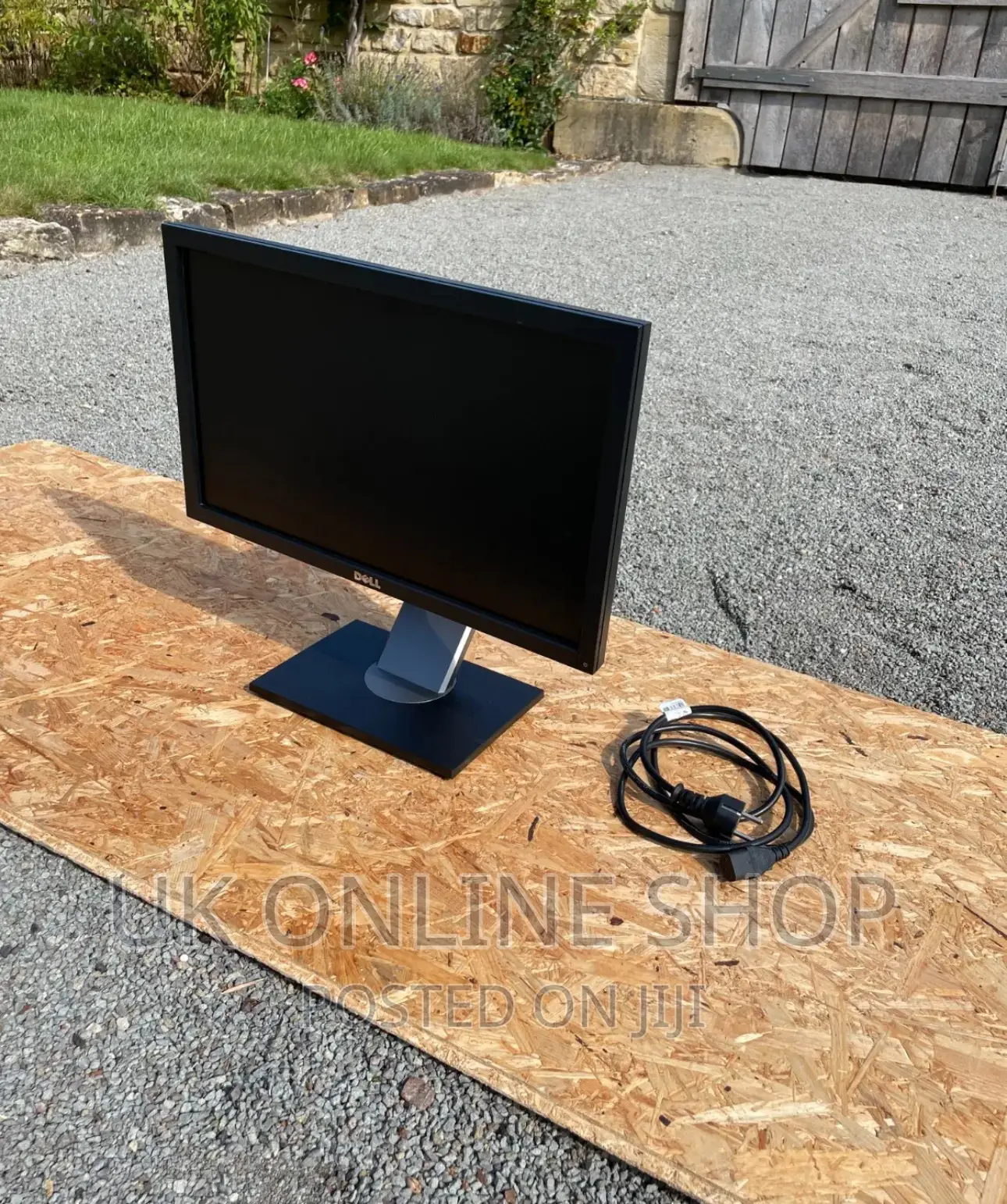 Dell Screen 22 Inch in Central Division - Computer Monitors, Uk Online ...