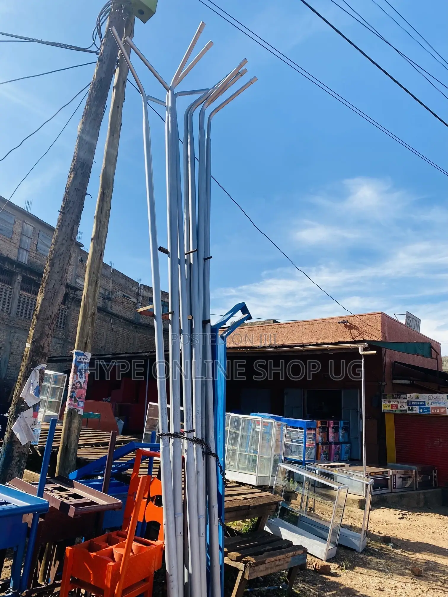 Solar Light Poles Ug in Central Division - Building Materials ...