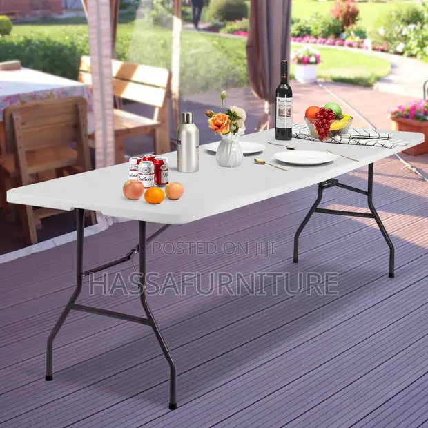 Plastic Table NEW MODERN Dining Table In Recycled Plastic TIPTOE