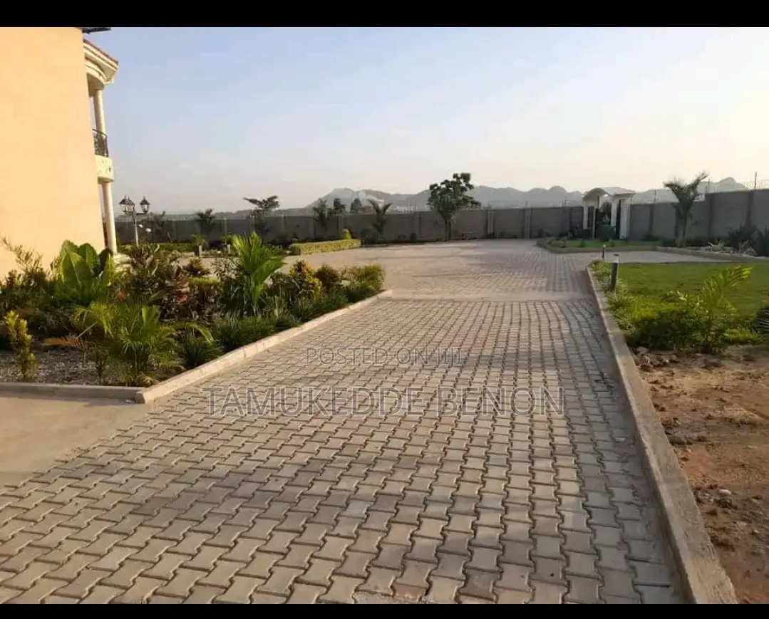 Compound Designing and Paving in Wakiso / Wakiso - Landscaping ...