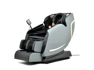 Full Body| Zero Gravity Tech| Air Pressure| Massage Chair in Central ...