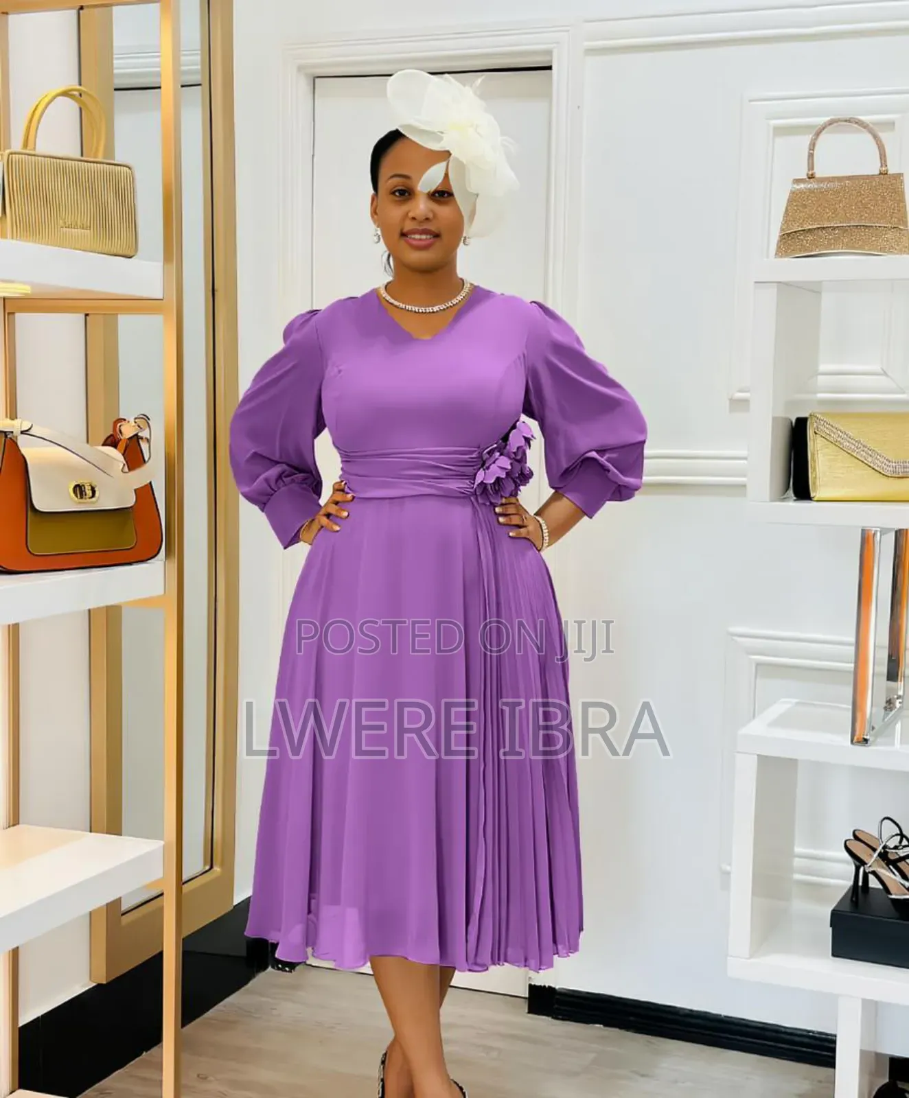 Round Dresses Offloaded in 4 Colors in Central Division - Clothing ...