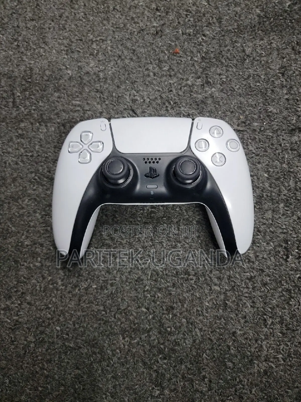 Ps5 White Controller in Central Division - Video Game Consoles, Paritek Uganda | Jiji.ug