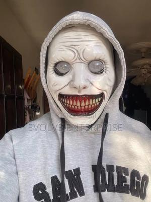 Horror the Exorcist Smiling Face Demon Mask in Central Division ...