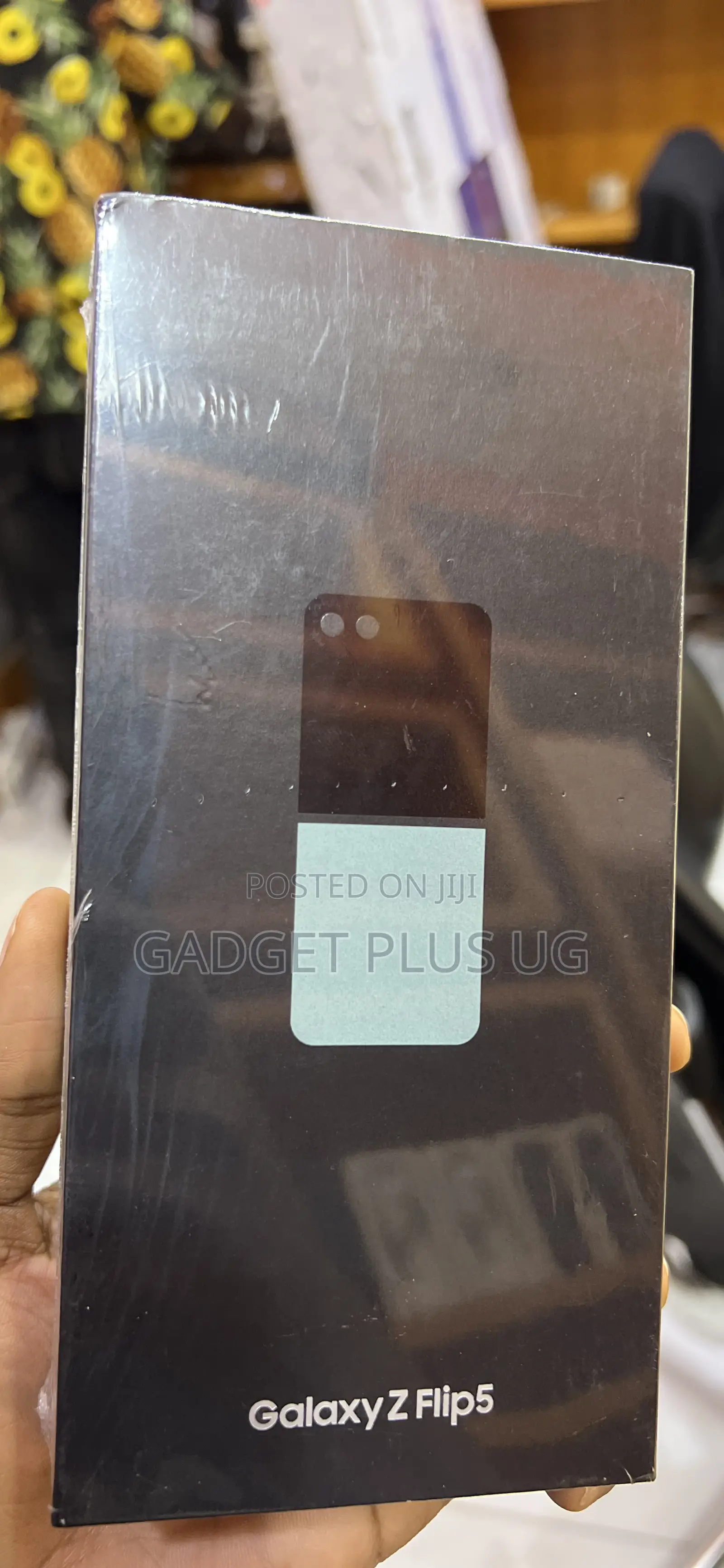 New Samsung Galaxy Z Flip5 256 GB Green for sale - Gadget plus ug Price ...