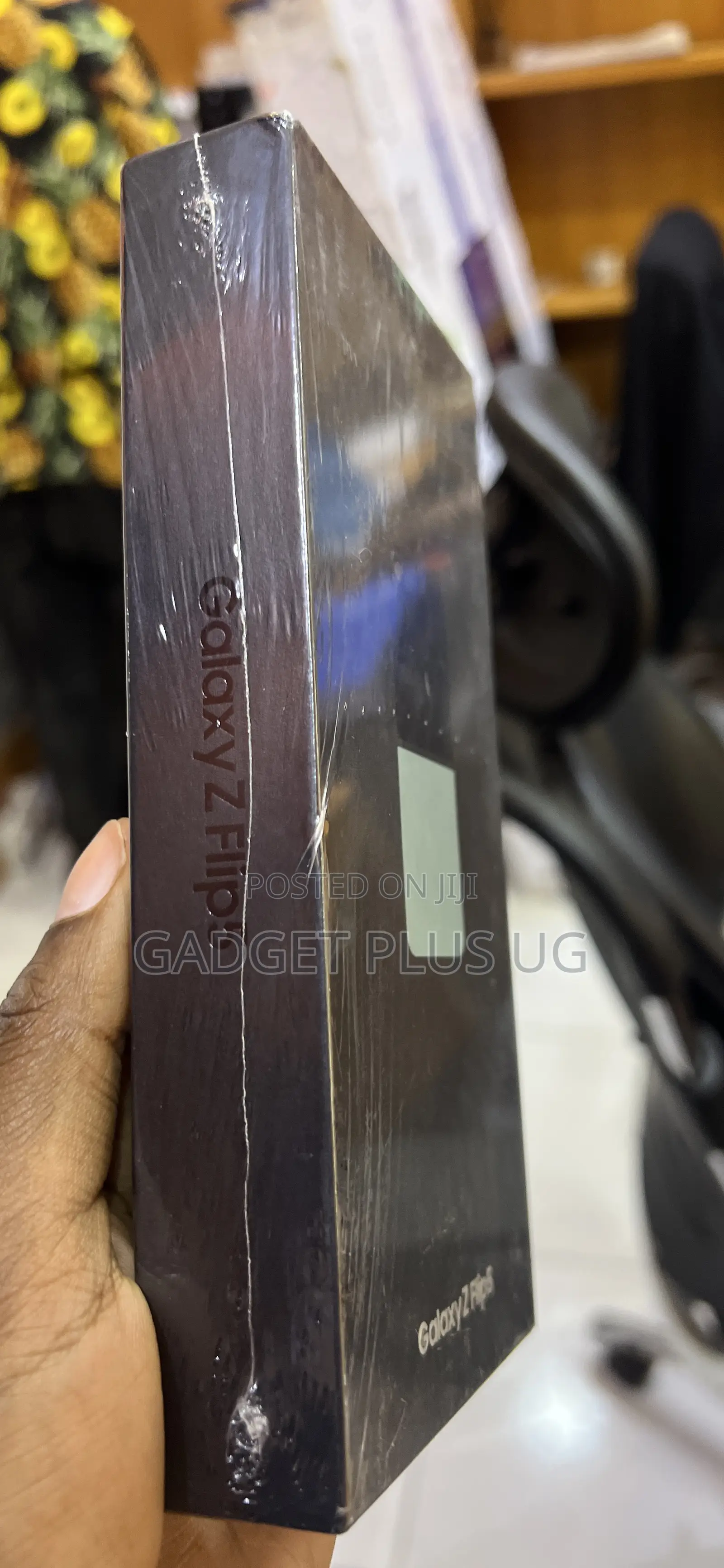 New Samsung Galaxy Z Flip5 256 GB Green for sale - Gadget plus ug Price ...
