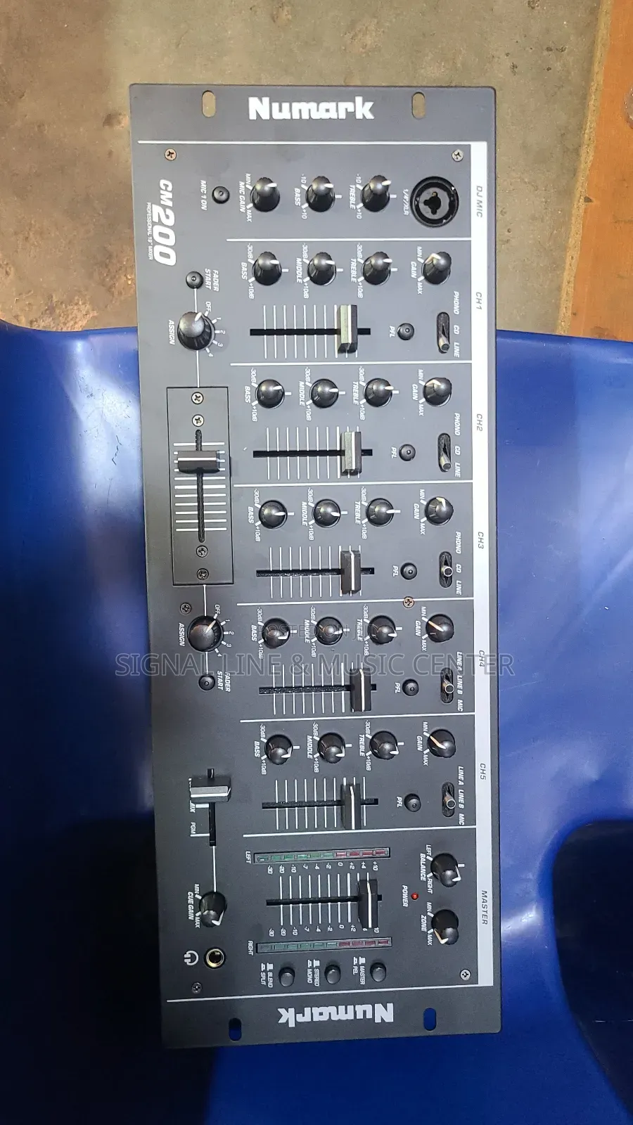 Numark Dj Mixer Cm200 in Central Division - Audio & Music Equipment ...