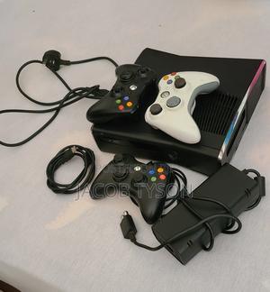 Original Xbox 360 Slim Complete in Central Division - Video Game ...