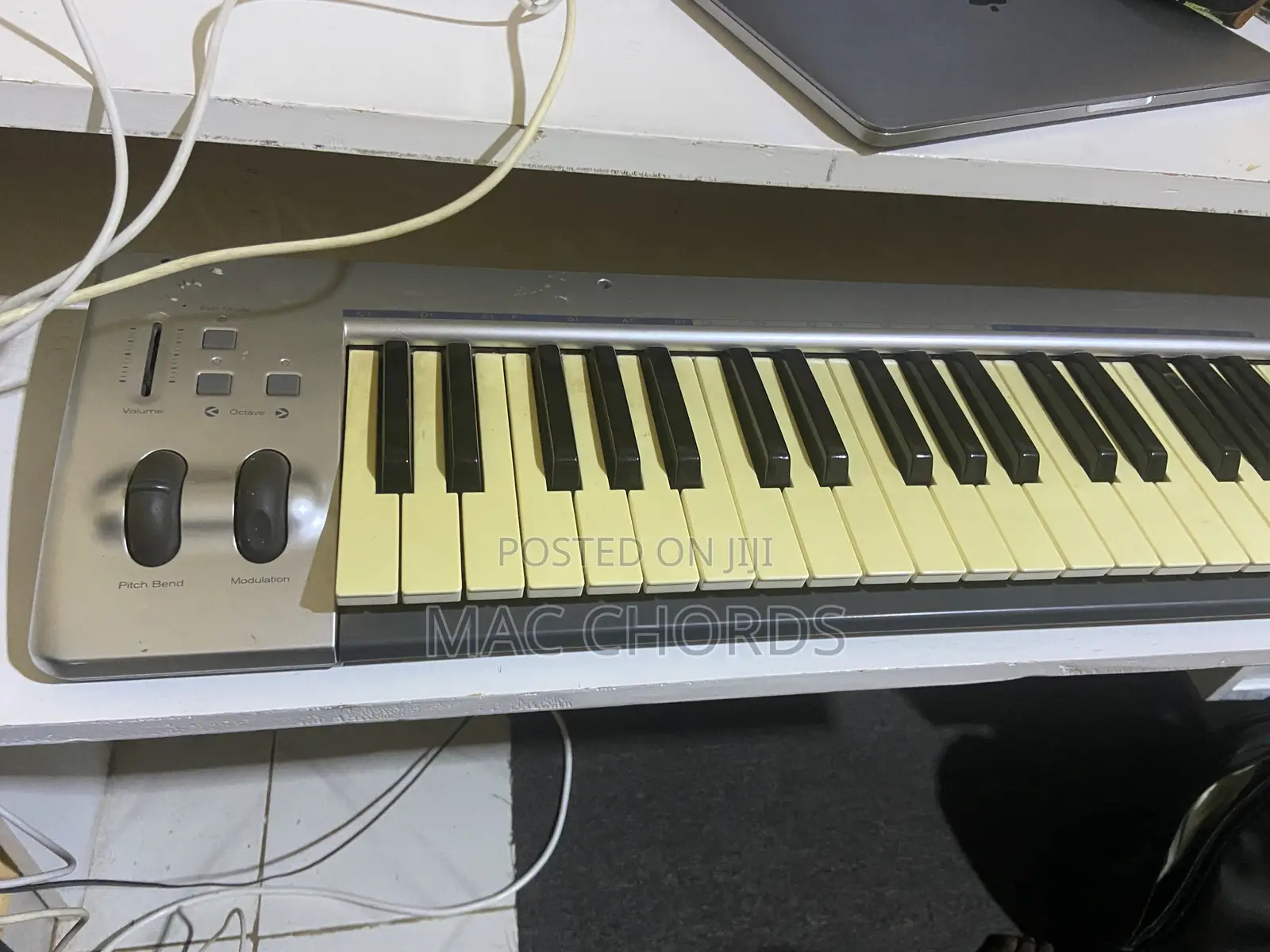 Slightly Damaged Studio Midi Keyboard Controller Studio Keyboard in ...