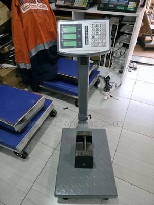 Medium Cargo Weighing Platform Scale in Central Division - Retail ...