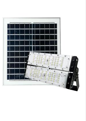 Stadium Solar Flood Light With Lithium Battery in Central Division ...