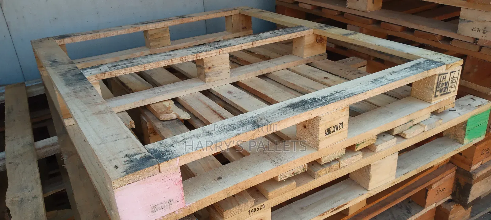 Wooden Pallets And Furniture for sale - Price: USh 20,000 on Jiji.ug ...