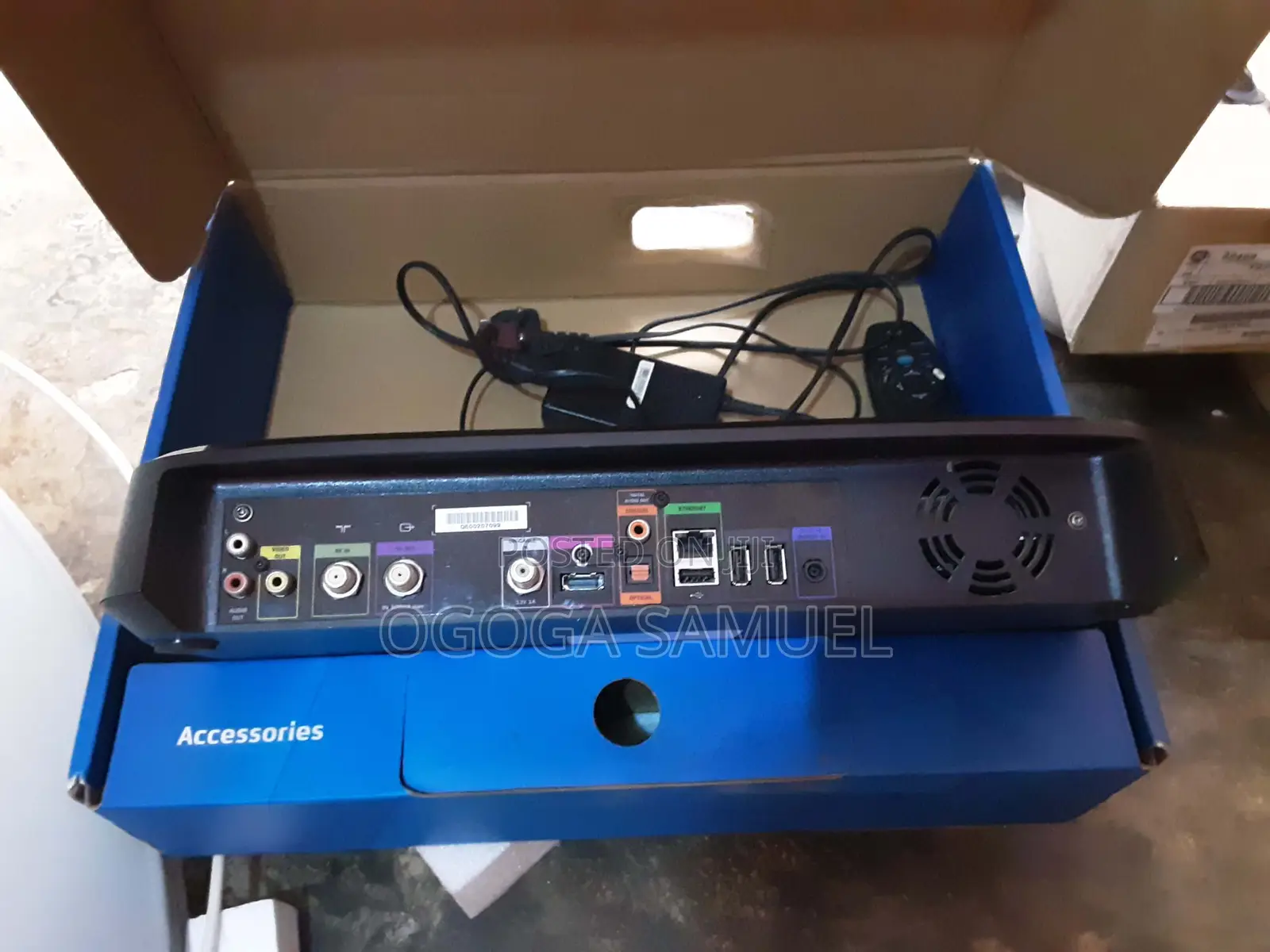 DSTV Explora With Dish, LNB and 25 M Cable for sale - Price: USh ...