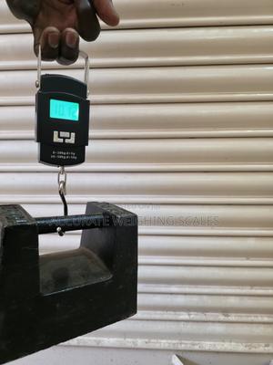 Dwarven Luggage Scale in Central Division - Retail & Store Equipment ...