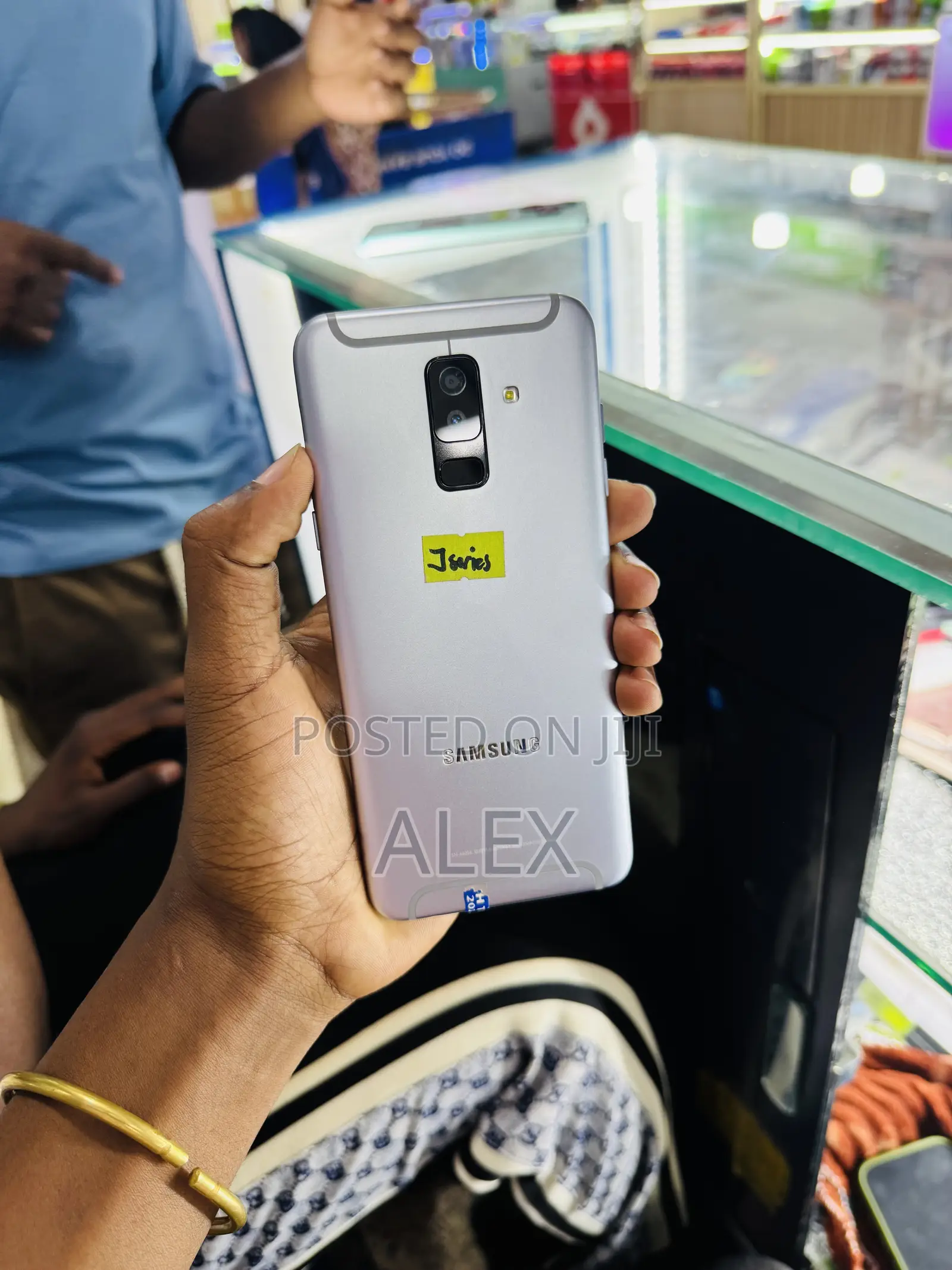 Samsung Galaxy J3 16 GB Silver in Central Division - Mobile Phones ...