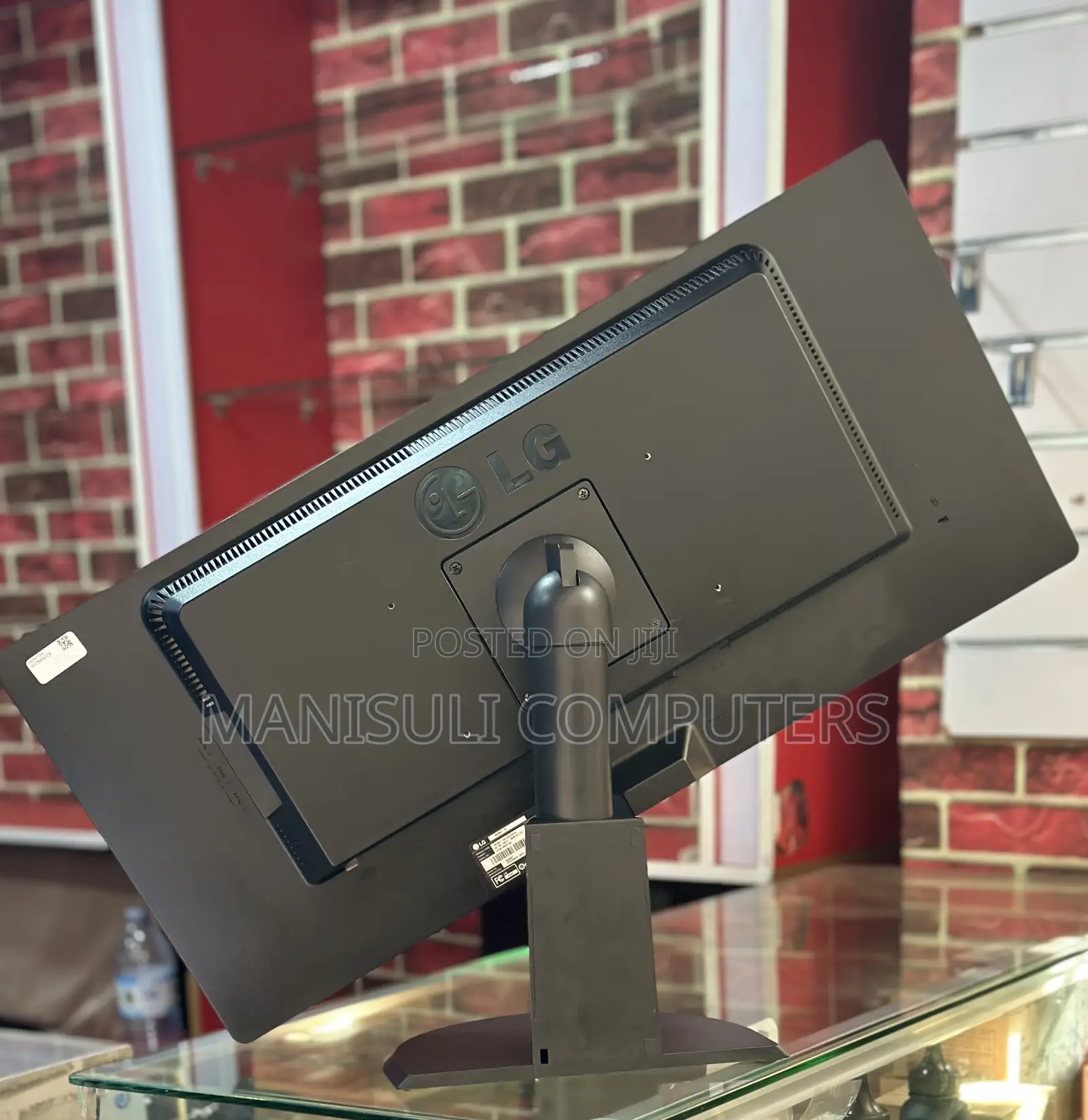 Lg Monitor 29 Inch Screen Ips Display Guarantee 2 Years Hdmi Dp Div in ...