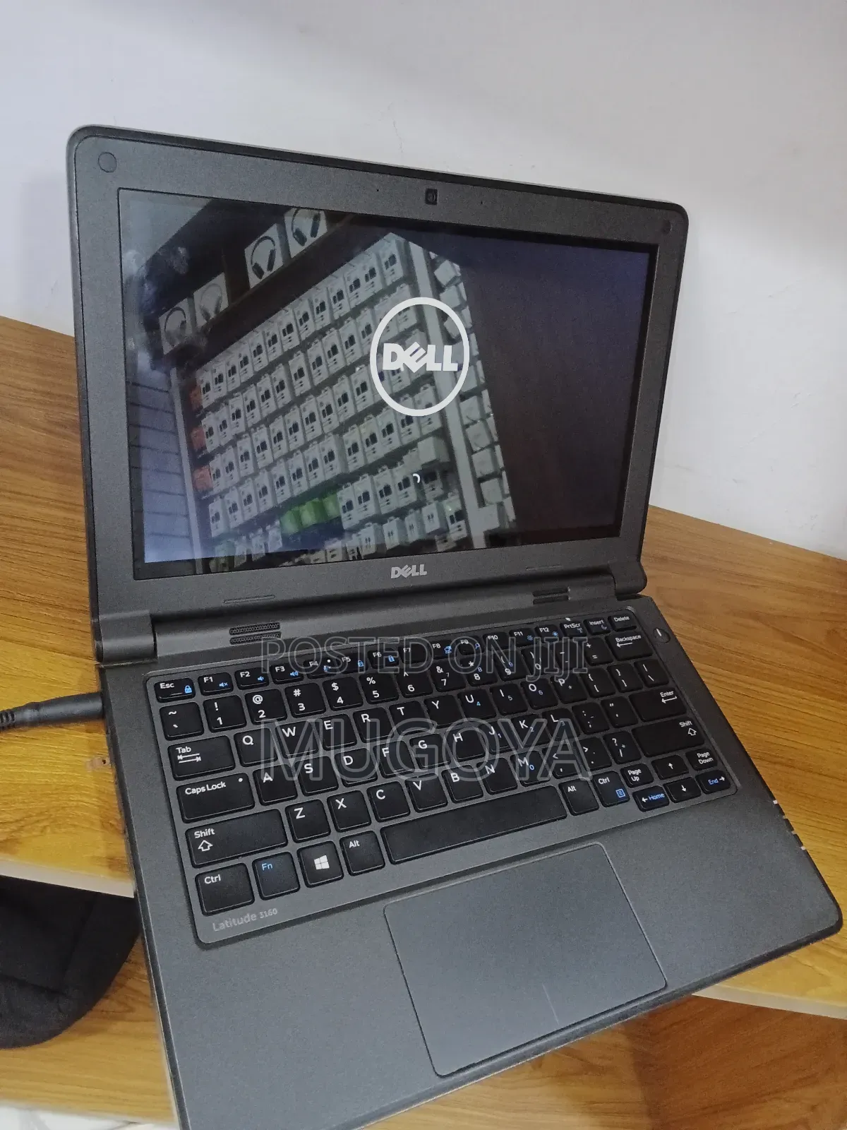 Laptop Dell Latitude 3180 4GB Intel Pentium SSD 256GB in Central ...