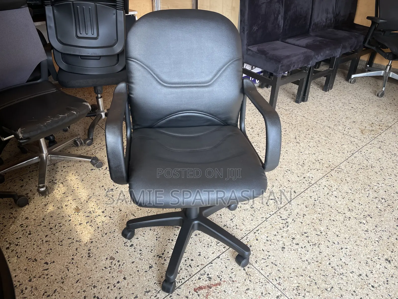 Office Rotating Chair in Central Division - Furniture, His Grace ...