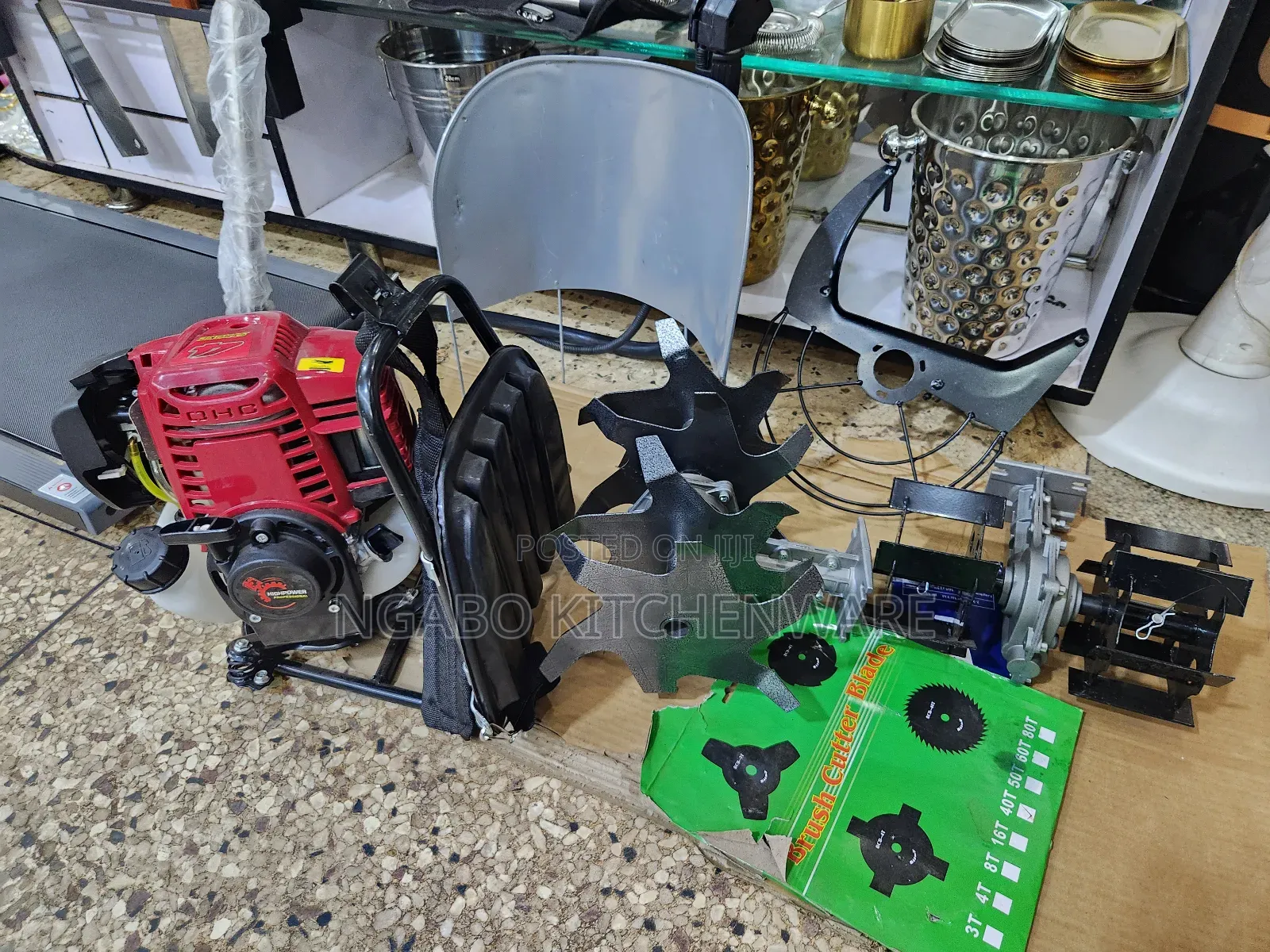 Bush Cutter or Grass Trimmer 4 Stroke in Central Division - Garden ...