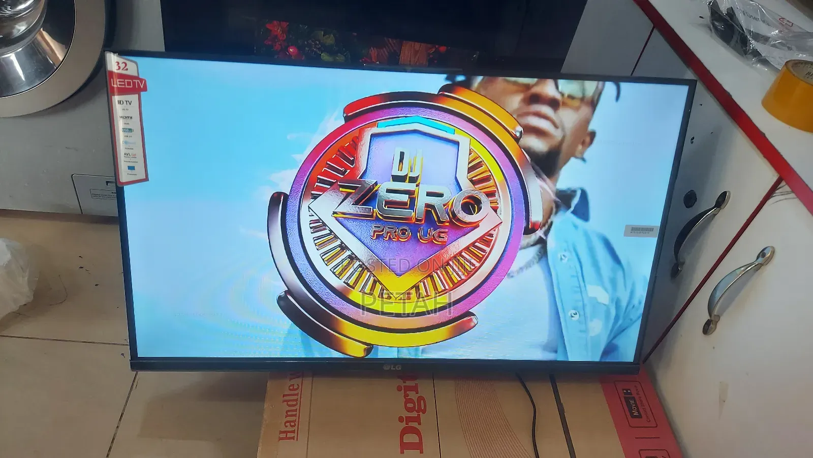 Lg Led Digital 32" Flat Screen in Central Division - TV & DVD Equipment ...