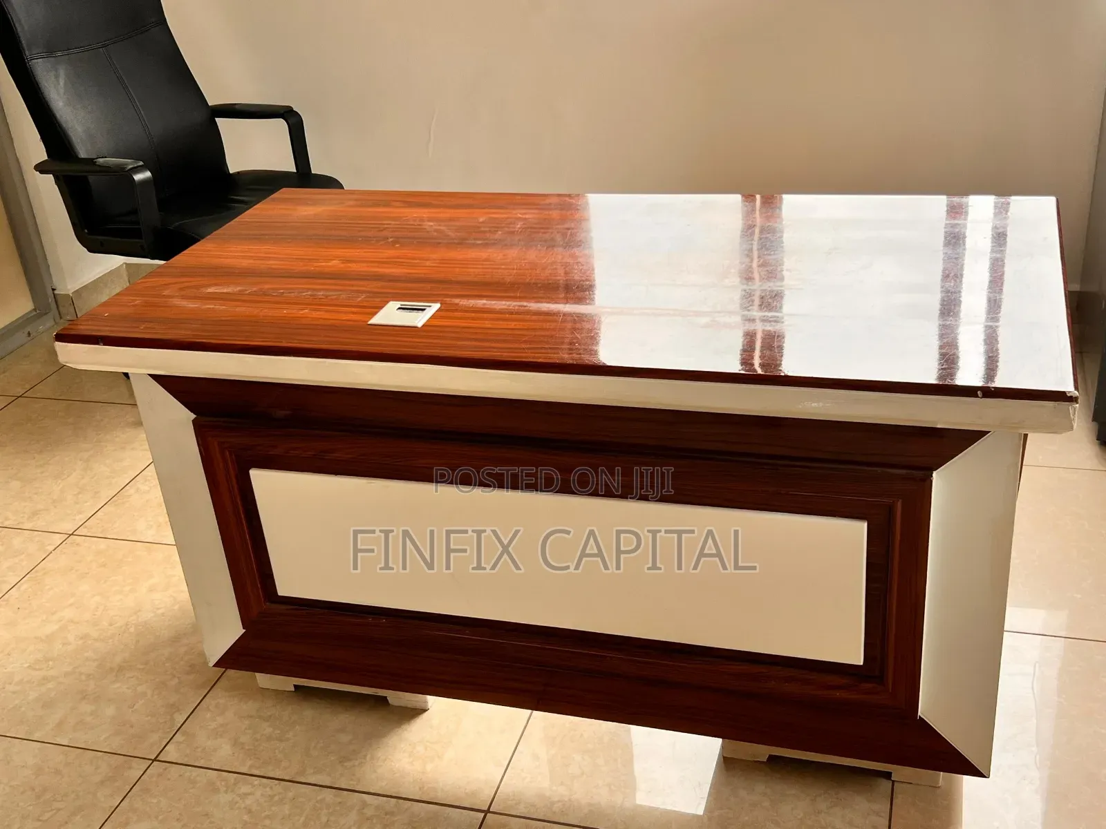 Office Table Desk in Nakawa - Furniture, Sula Damani | Jiji.ug