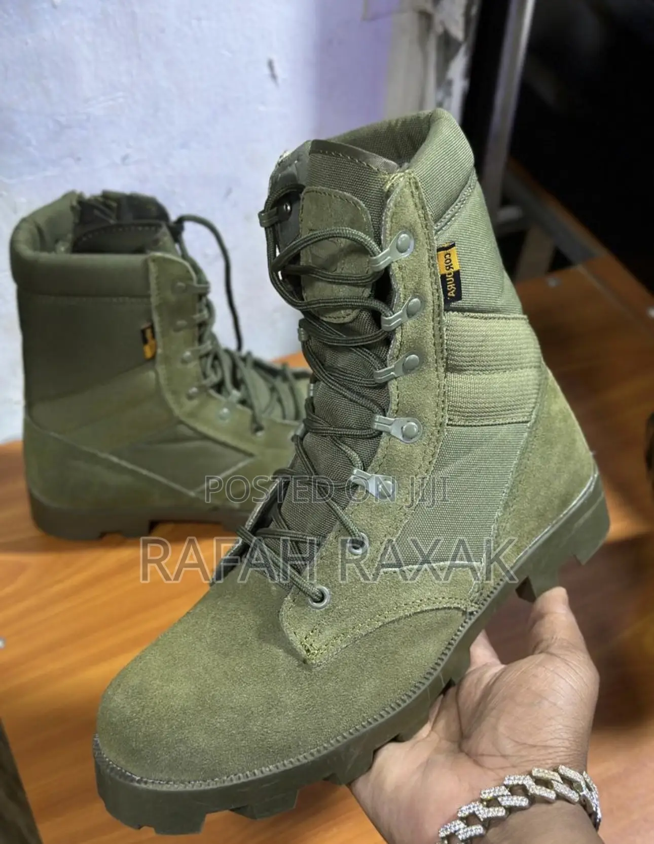 Men’S Classic Army Green Suede Combat Desert Boots in Central Division ...