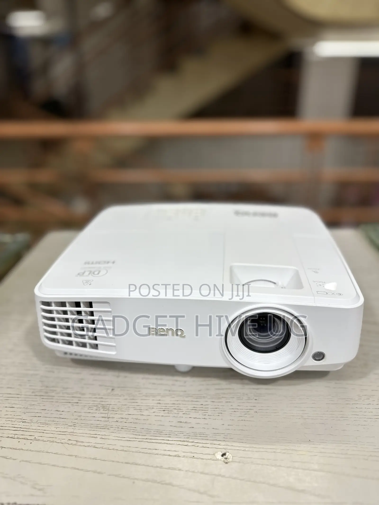 Benq DLP Projector With Remote in Central Division - TV & DVD Equipment ...