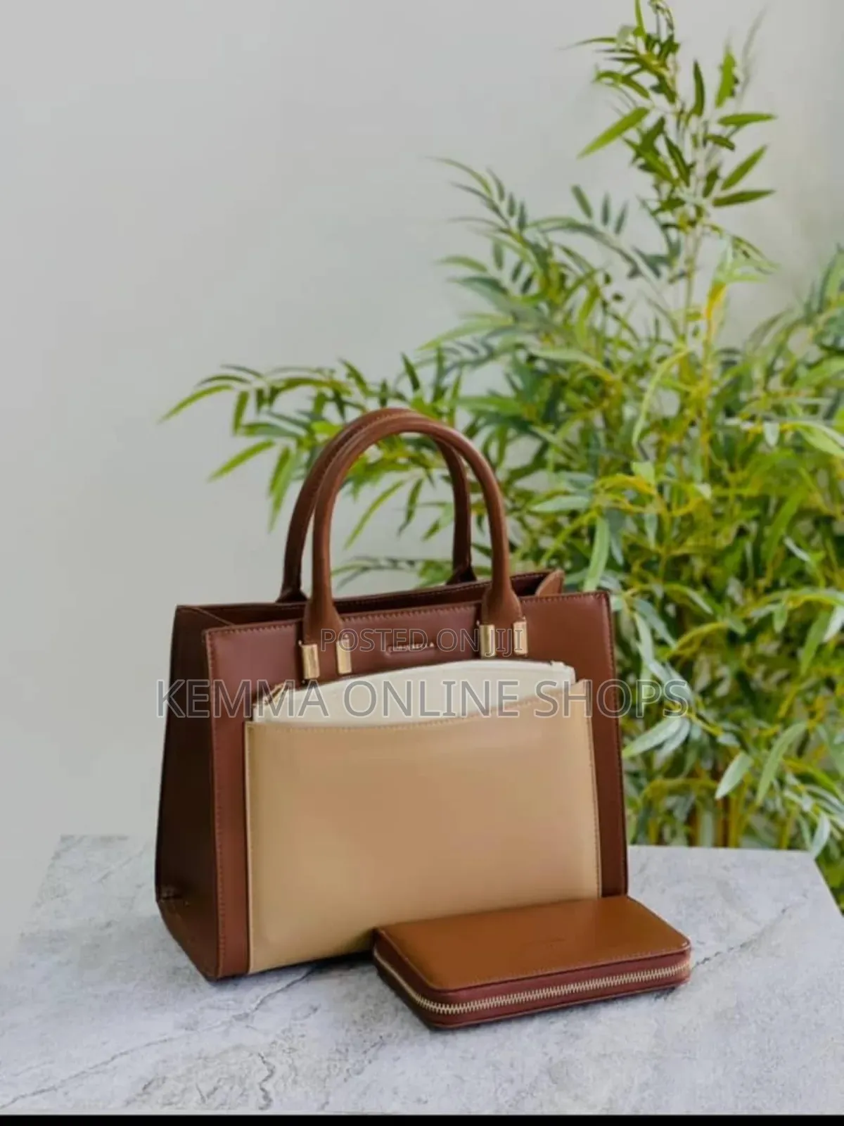 Chris Bella Hand Bag in Central Division - Bags, Emmanuel Kizito | Jiji.ug