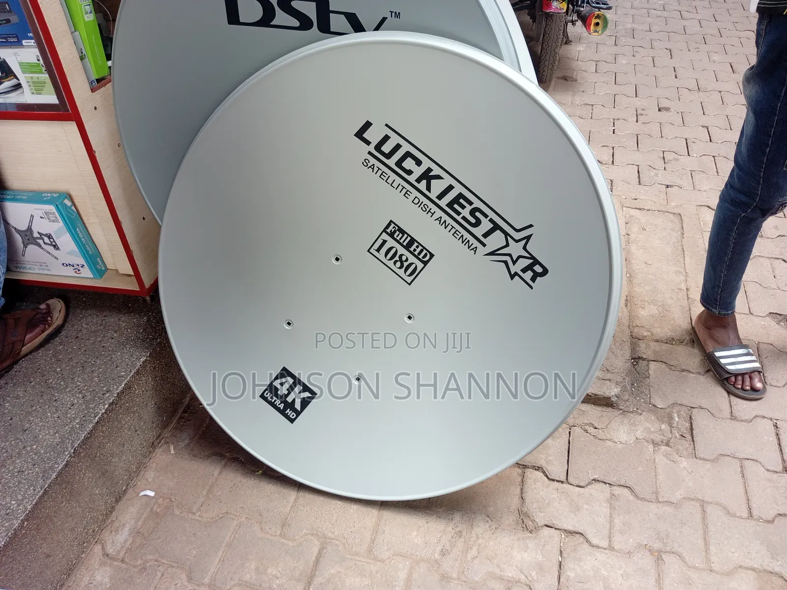 Satellite Dish Size 100 in Central Division - TV & DVD Equipment ...