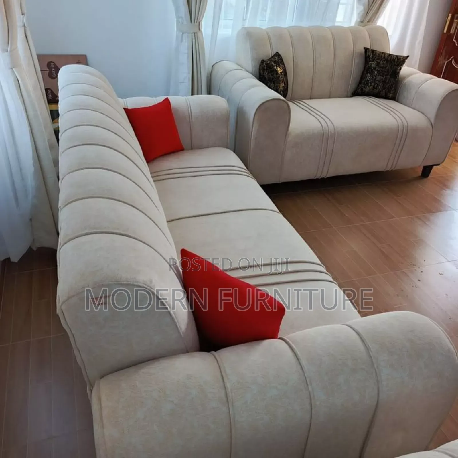 Chesterfield Sofa Set in Kawempe - Furniture, Modern Furniture | Jiji.ug