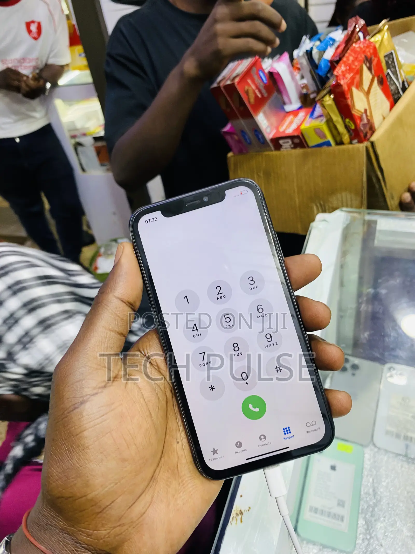 Apple iPhone 11 64 GB Black in Central Division - Mobile Phones, Tech ...