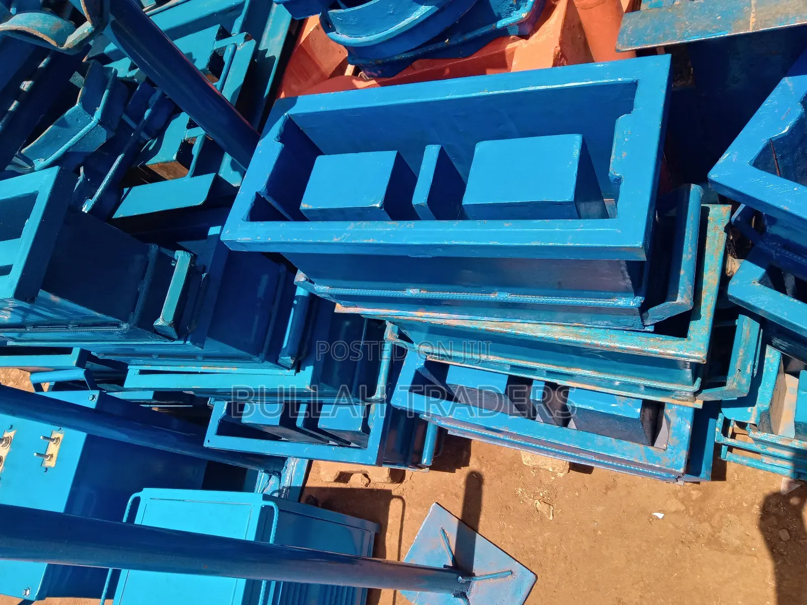 Block Molds Best Quality in Central Division - Manufacturing Equipment ...