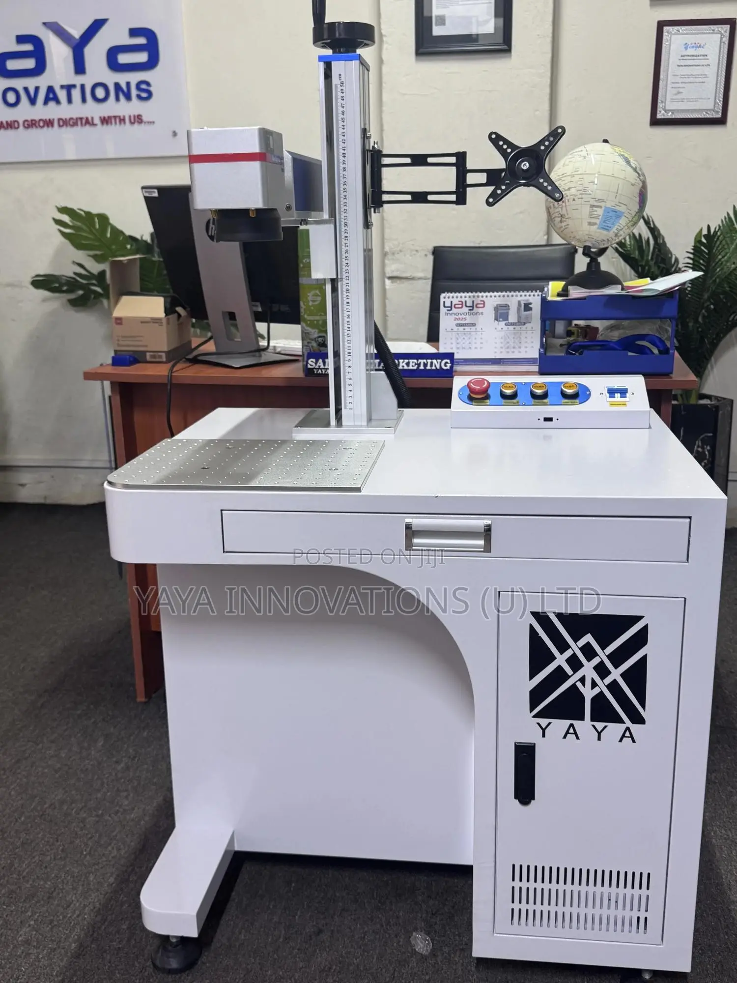Hot Sale 20w Drawer Laser Marking Machine (High Efficiency) in Central ...