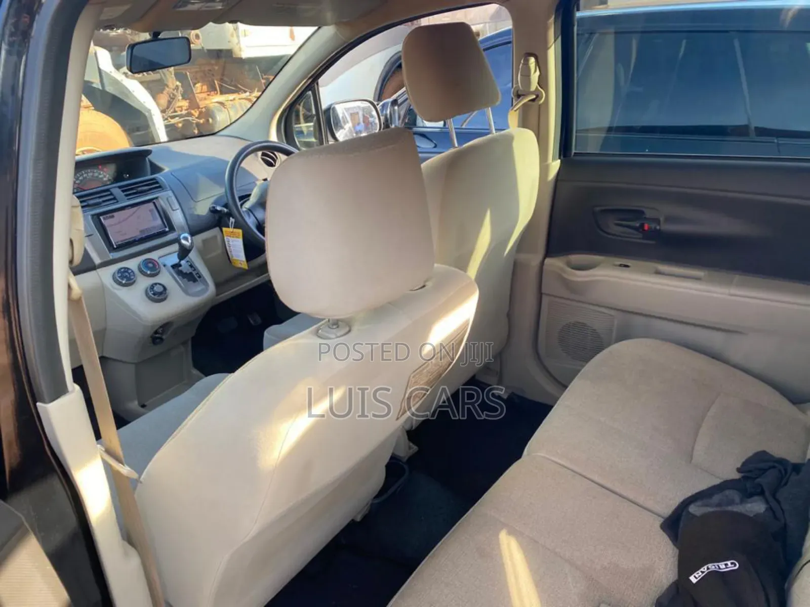 Toyota Passo Sette 2011 Black in Nakawa - Cars, Luis Cars | Jiji.ug