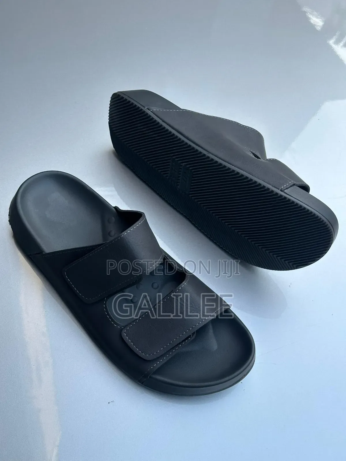 Flats Pushin Classic in Central Division - Shoes, Galilee Sneakers ...