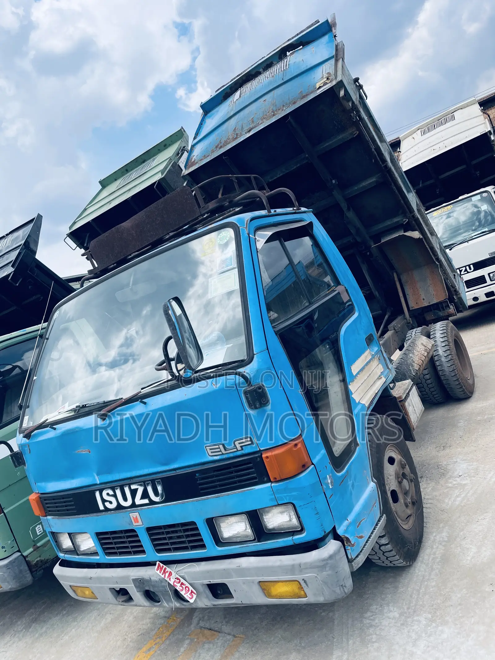 Isuzu Tipper Double Light Blue Color for sale - RIYADH MOTORS Price ...