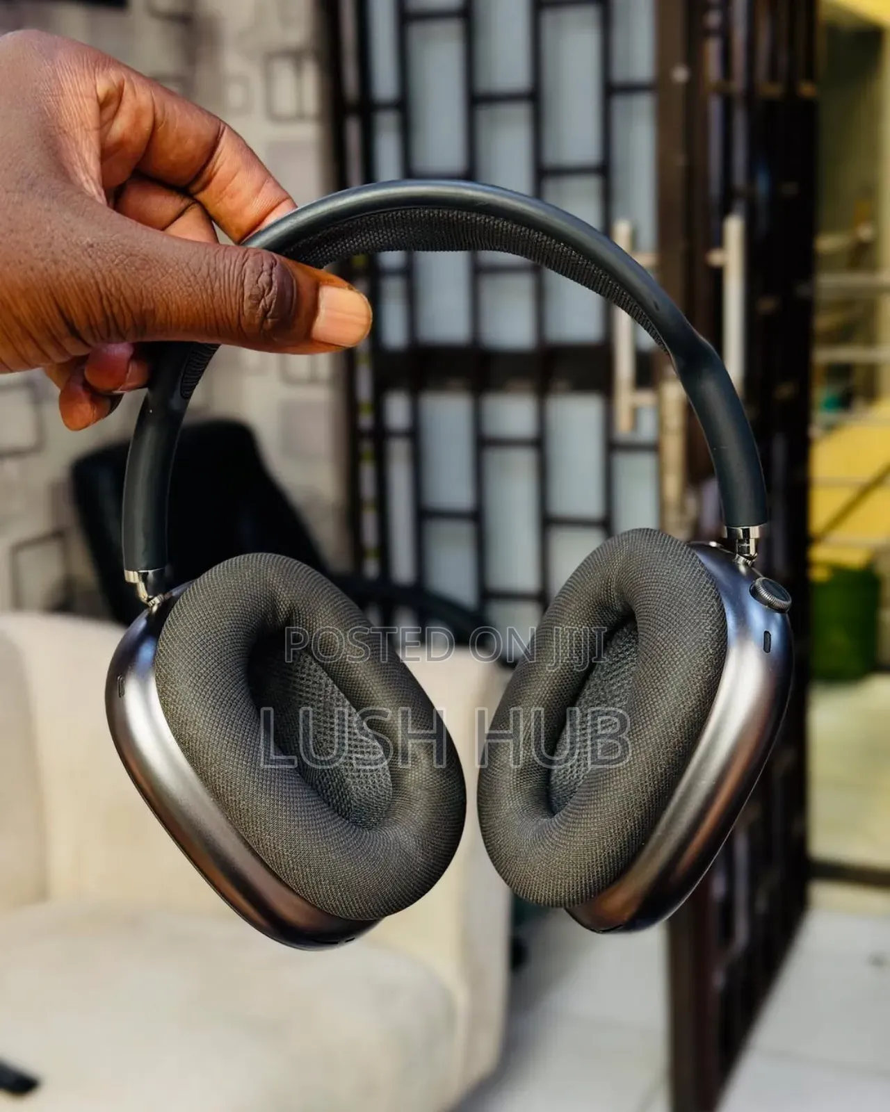 Apple Airpod Max 1st Gen in Central Division - Headphones, Lush Hub ...
