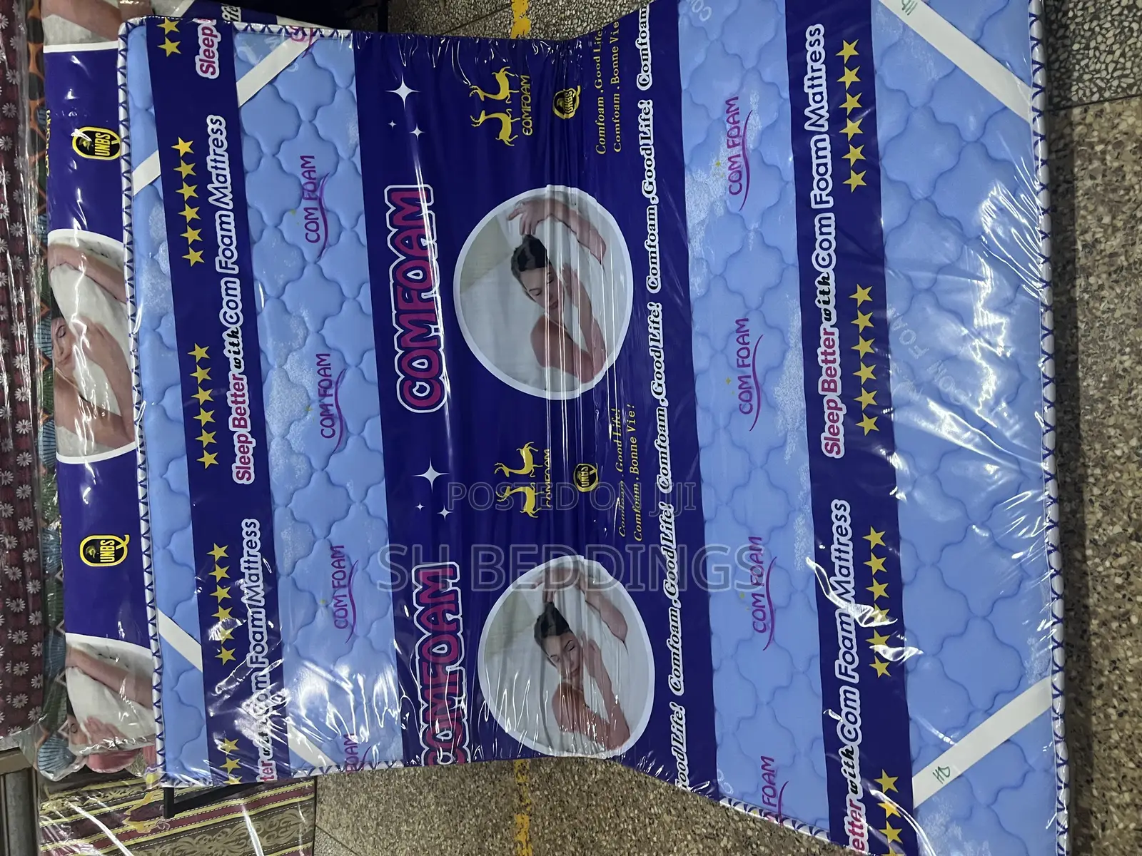 Mattress Topper Com Foam High Density in Central Division - Furniture ...